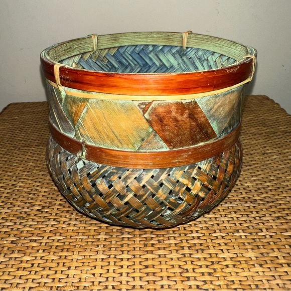 Other | Vintage Oval Bamboo Woven Wicker Wood Handmade Basket Green ...